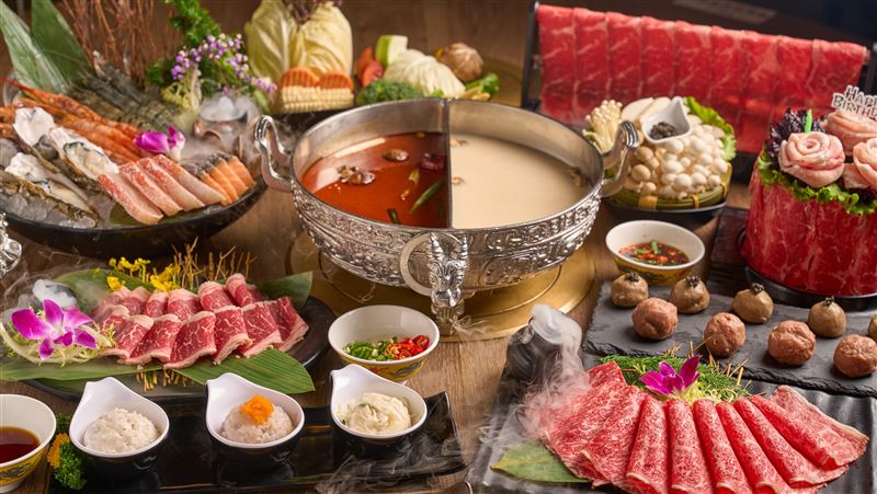 吃火鍋送巨臂蝦！身分證有「123」送牛舌 10月壽星加碼「肉蛋糕」 | 生活 | 三立新聞網 SETN.COM