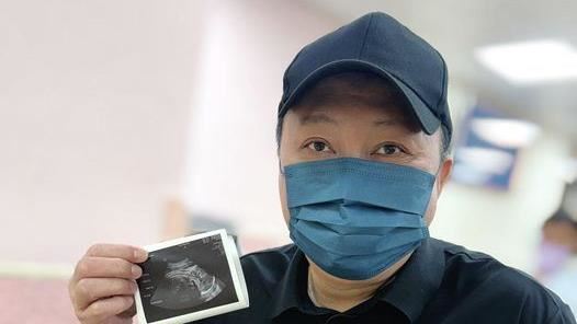 恭喜56歲趙正平當爸！小22歲嫩妻懷男寶快生了 超音波照片曝光 | 娛樂星聞 | 三立新聞網 SETN.COM
