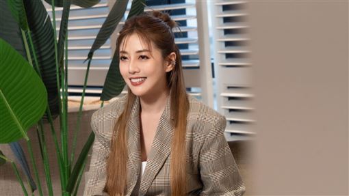 YTR「Ryuuu TV」爆離婚！全網瘋猜「婚變內幕」：不相信愛情了 | 娛樂星聞