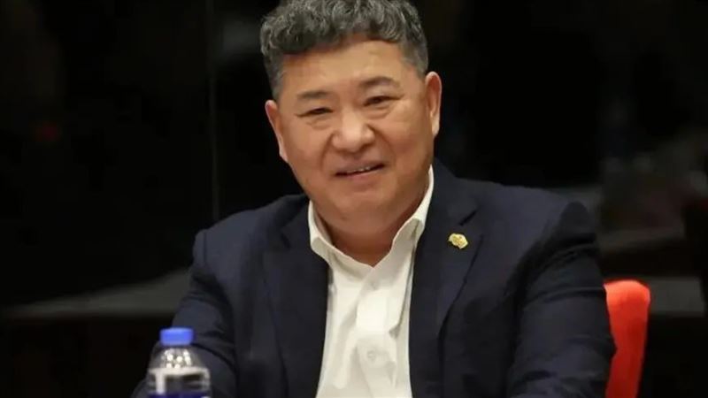 陸知名房企老董疑爆「KTV不雅照」！公司緊急回應了 | 國際 | 三立新聞網 SETN.COM