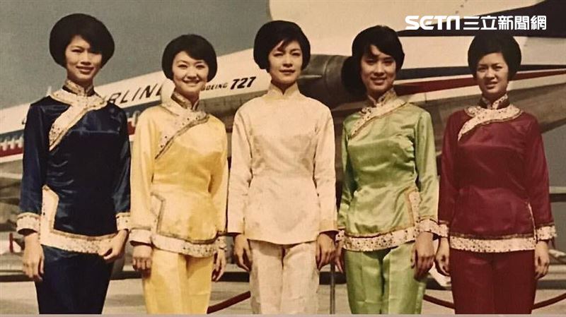 華航制服新風貌2／回顧空姐制服演變史 62年款式設計一次看 | 生活 | 三立新聞網 SETN.COM