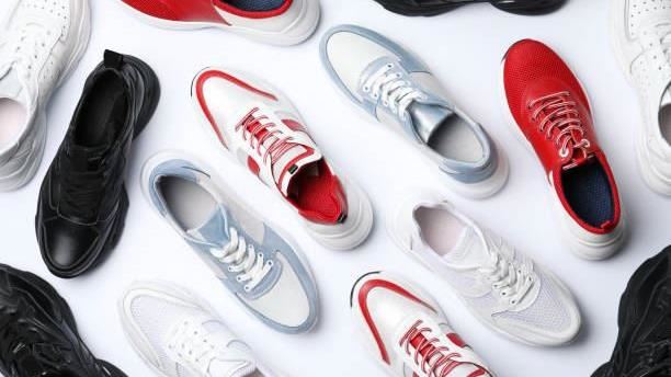 Nike沒擠進10！2024鞋王出爐「這款」逆襲奪冠 明星也超愛穿 | 生活 | 三立新聞網 SETN.COM