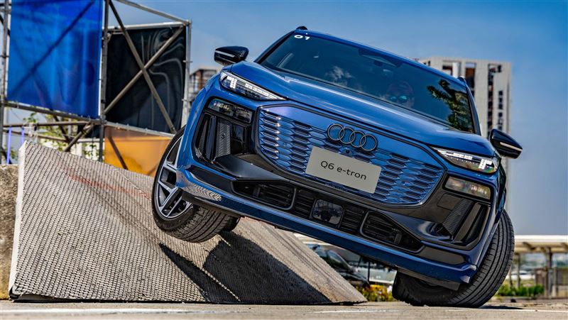 Audi首款PPE電動車 Q6 e-tron上市 | 汽車 | 三立新聞網 SETN.COM