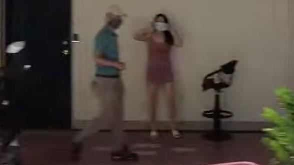 藏鏡人「台中巧虎」開應召站！招11女「全套1500元」狠剝皮抽55% | 社會 | 三立新聞網 SETN.COM