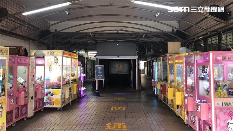 快訊／高雄男倒臥公寓中庭⋯住戶撞見嚇瘋急撥110！警消到場：人死了 | 社會 | 三立新聞網 SETN.COM