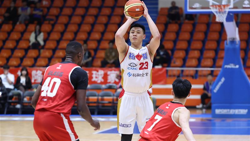 SBL／裕隆橫掃台銀奪冠 寫隊史2度3連霸 | 運動 | 三立新聞網 SETN.COM