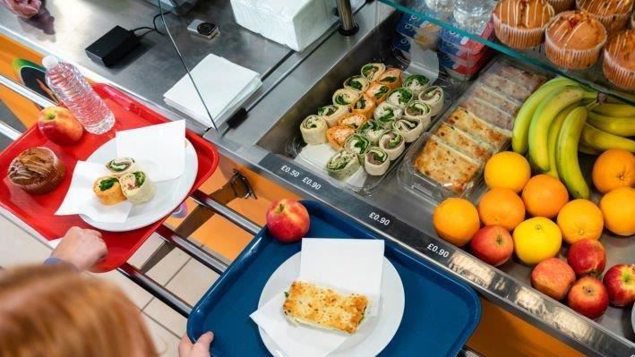 小一男童營養午餐「吃鵪鶉蛋噎死」 父親怒告求償6000萬元 | 國際 | 三立新聞網 SETN.COM