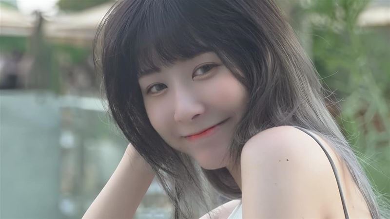 日收800萬斗內！電玩女神爆「神秘富商認女兒」砸2千萬買房 驚人近況曝 | 娛樂星聞