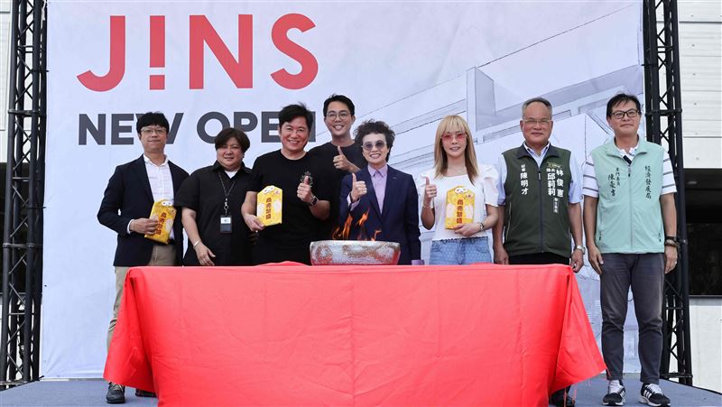 日商JINS深耕臺南 插旗南台灣最大誠品生活 進駐全球最大燒肉園區！ | 生活 | 三立新聞網 SETN.COM