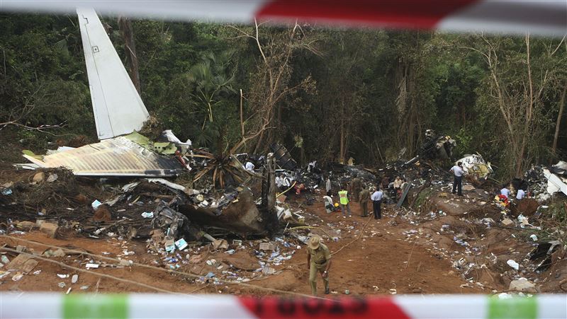 印航空難260人慘死！駕駛艙錄音檔曝光 機師驚問「你為何切斷燃油」 | 國際 | 三立新聞網 SETN.COM