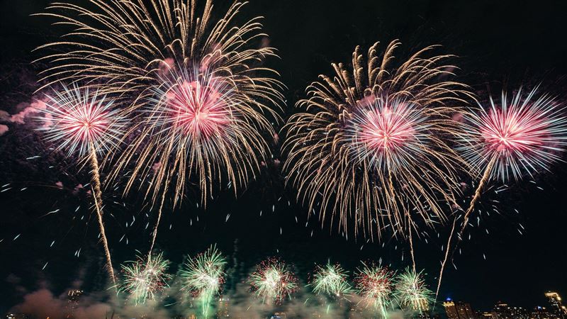 大稻埕煙火今晚登場！台北「降雨機率」曝光 入夜體感36度熱爆 | 生活 | 三立新聞網 SETN.COM