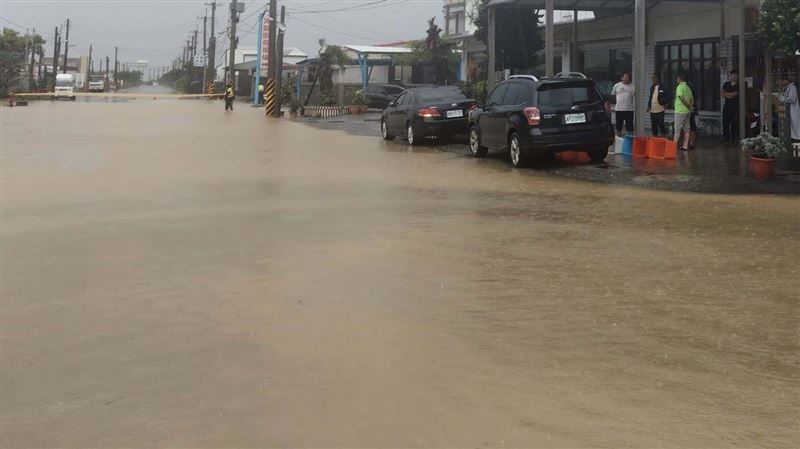 斗南大淹水！水倒灌進家門不是天災？環團怒轟：人禍釀300戶慘況 | 生活 | 三立新聞網 SETN.COM