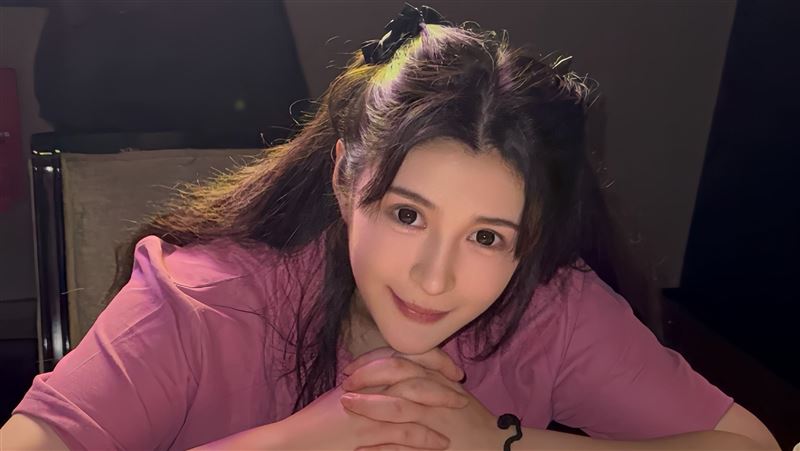 年初閃婚小9歲尪！「最美J女郎」平安產女 激動落淚：我最勇敢的一天 | 娛樂星聞