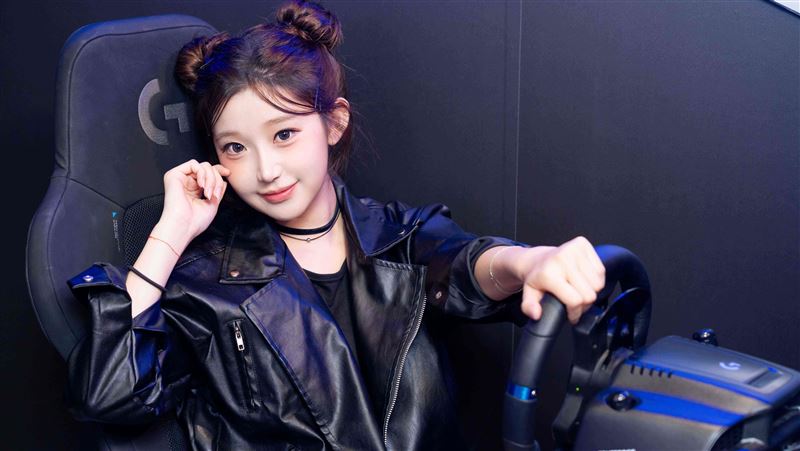 AI女神李珠珢曝日夜離不開的3C Top 5 台灣大電信獨賣HTC Eagle AI眼鏡 | 科技 | 三立新聞網 SETN.COM