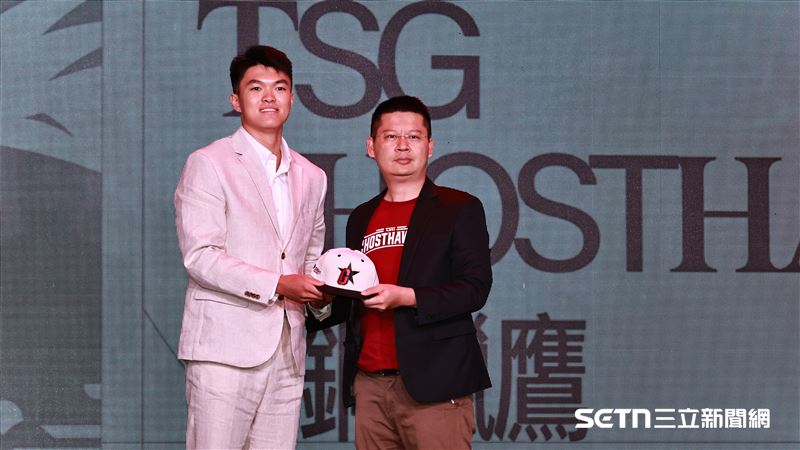 PLG／換聯盟後連兩年獲得榜眼籤 台鋼獵鷹選中藍山基督教大學林宇謙 | 運動 | 三立新聞網 SETN.COM