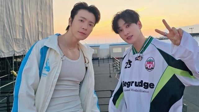 Super Junior雙人組D&E震撼來台！東海銀赫驚人互動曝 全場暴動嗨翻 | 娛樂星聞