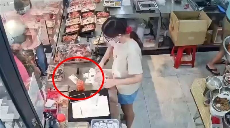 大媽500當1000！堅持「找錯錢」 老闆霸氣「1招」反制讓她秒變臉 | 生活 | 三立新聞網 SETN.COM