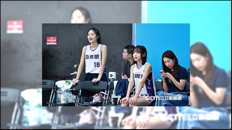 籃球／韓國「短髮電眼女神」降臨新聞盃！同框台灣Idol鄭熙靜說好驚奇 | 運動 | 三立新聞網 SETN.COM