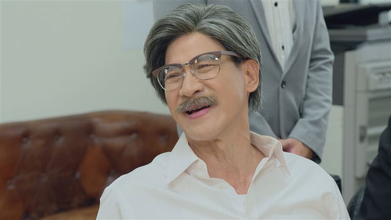 62歲台八男神凍齡回春！驚喜挑戰「詐財教授」 破天荒爆出高知識份罪 | 娛樂星聞