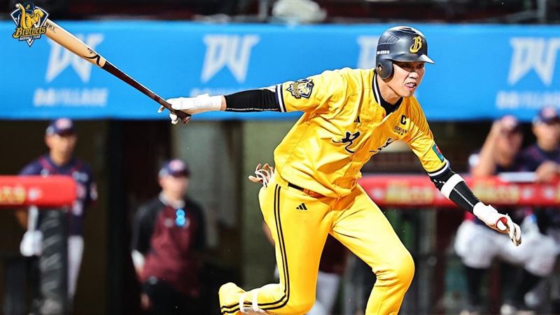 中職／王威晨3安、許基宏炸裂！ 中信兄弟全年、下半季點燈M5 | 運動 | 三立新聞網 SETN.COM