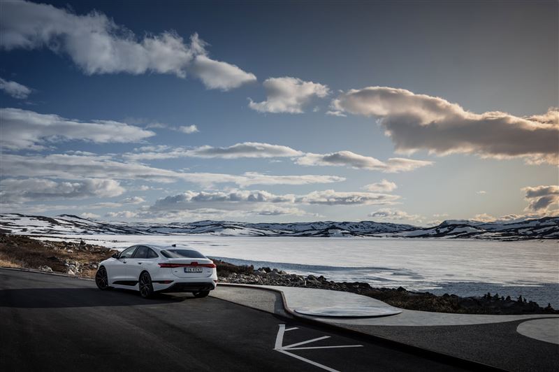 史詩級登台！Audi A6 e-tron六款齊發 - 鏡週刊 Mirror Media