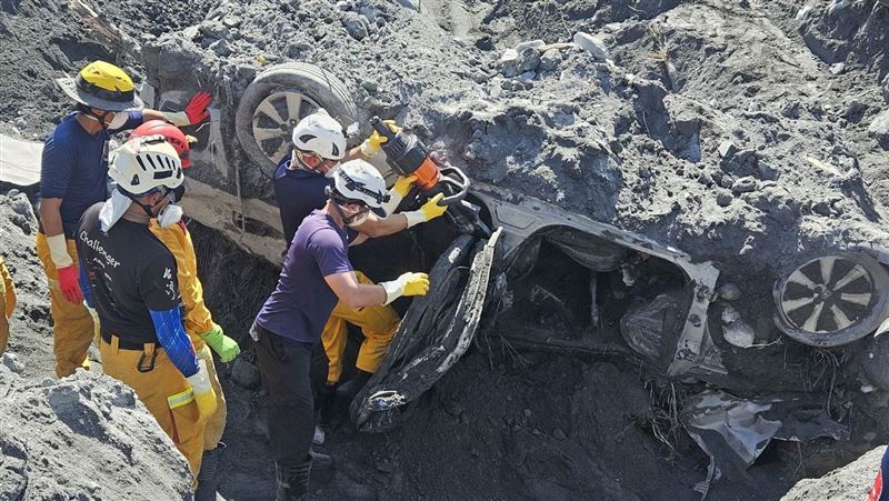 董娘回家了！砂石場闆娘一度求救 「啊」一聲被沖走埋3m深亡 | 社會 | 三立新聞網 SETN.COM